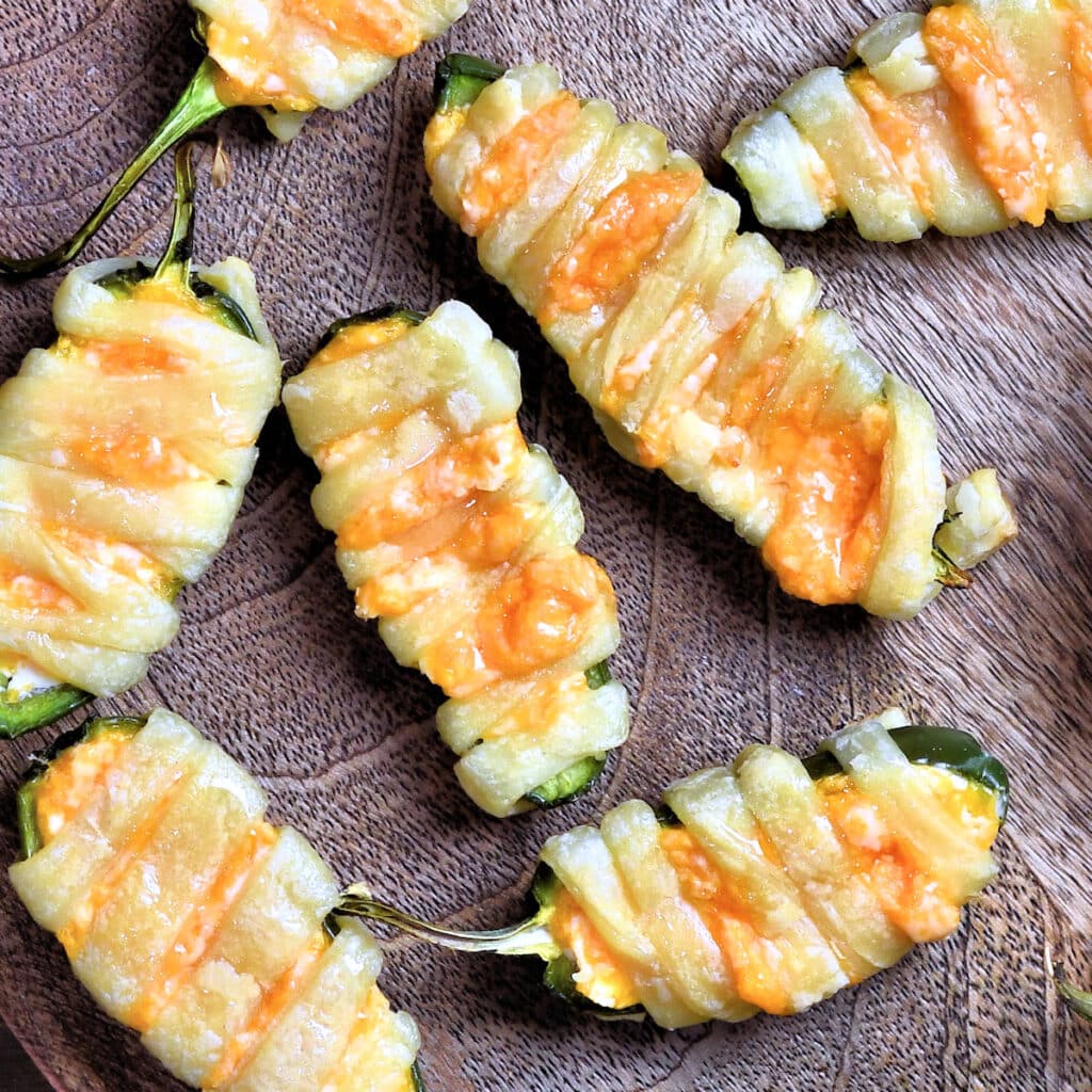 Puff Pastry Jalapeno Poppers | 24Bite® Recipes
