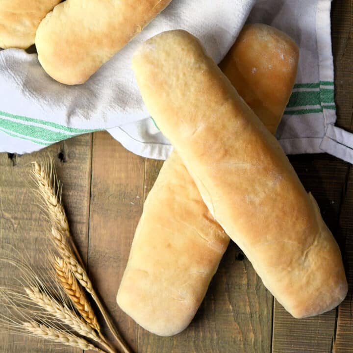 Homemade Sandwich Rolls Recipe | 24Bite® Recipes