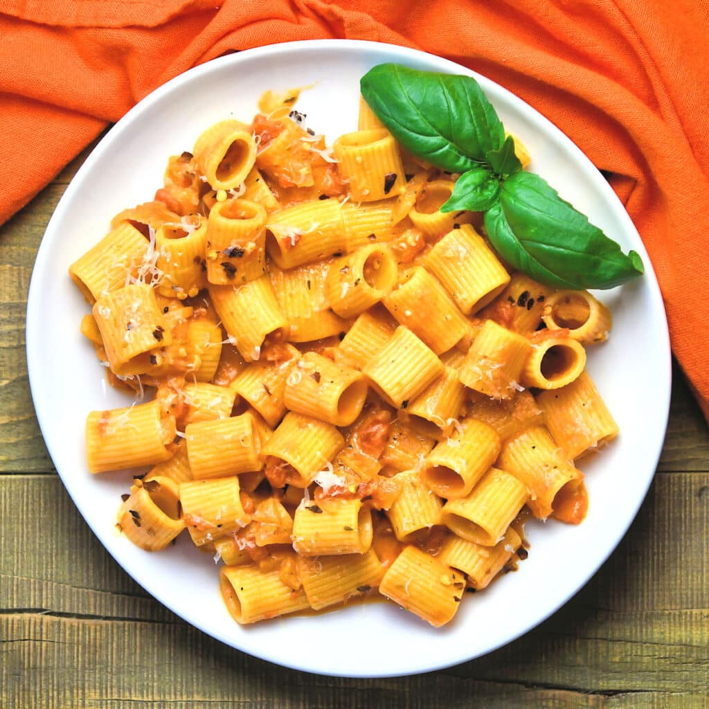 Creamy Marinara Pasta Recipe | 24Bite® Recipes